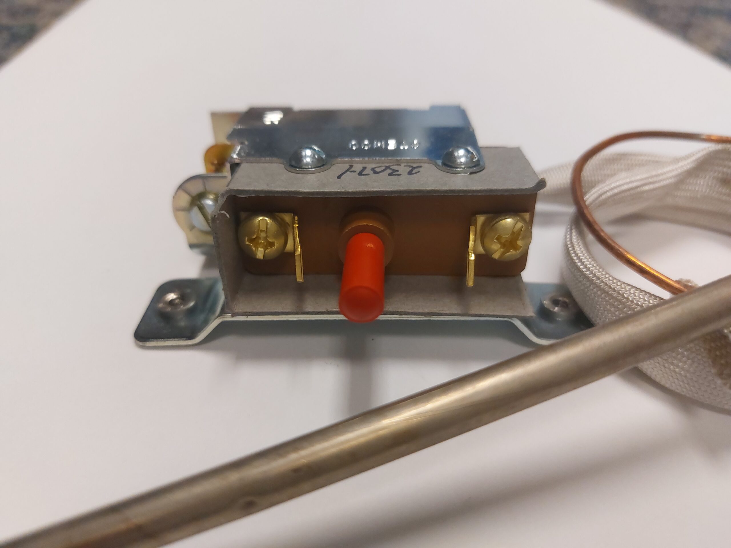 351-254504PEM Capillary Thermostat | Single Stage, Manual Reset, Fixed ...